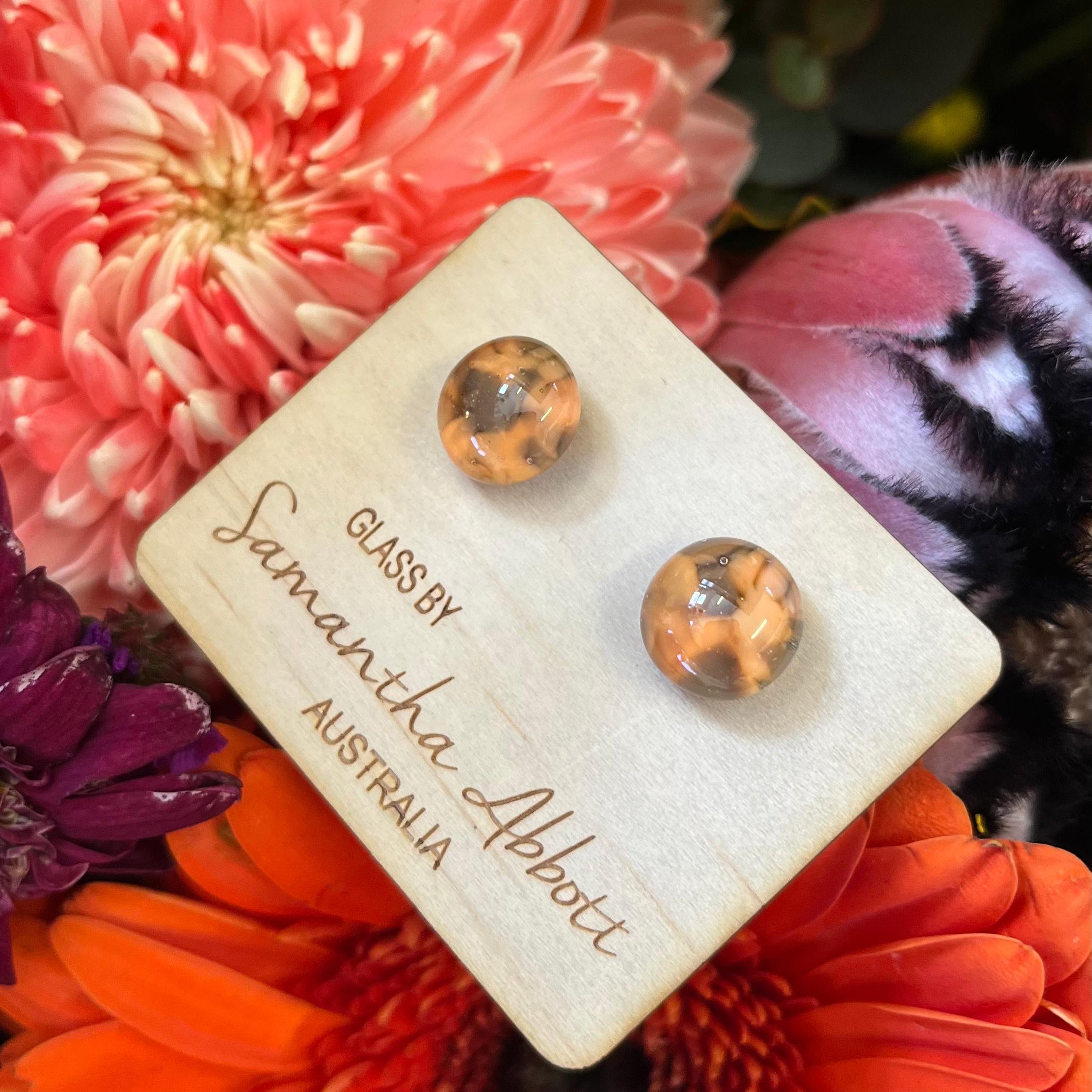 Earthy Orange – Samantha Abbott Glass